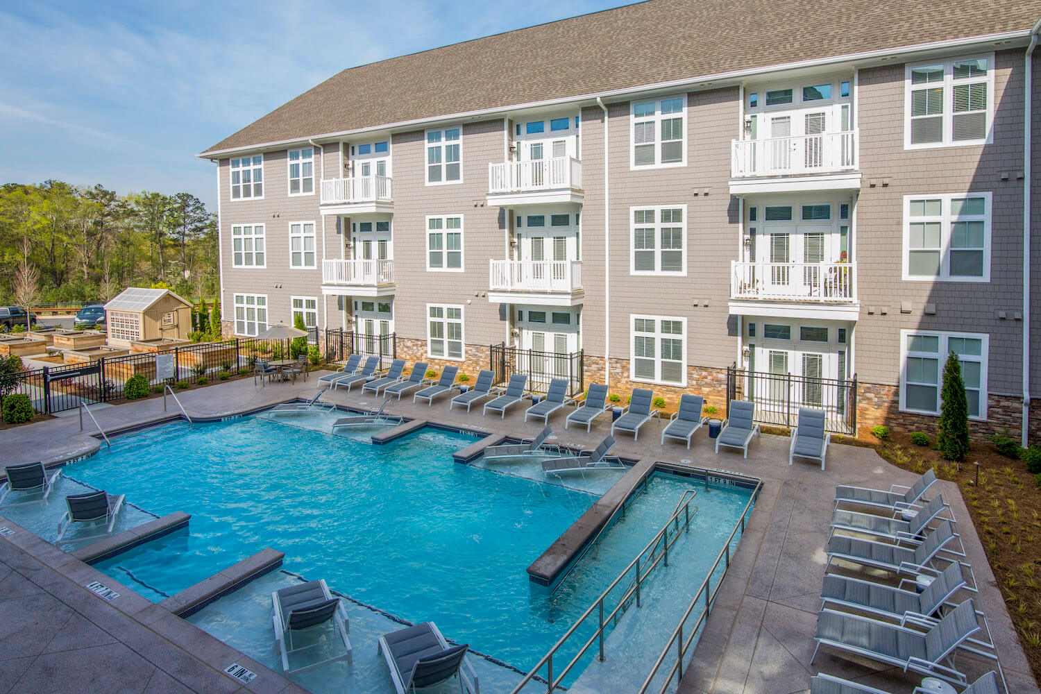 Independent Living, Assisted Living, and Dementia Care in Canton, Georgia.